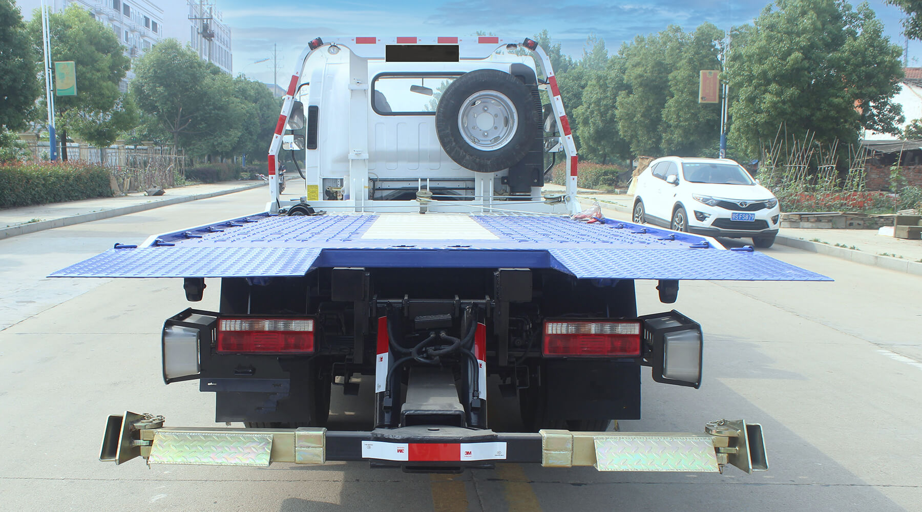 FAW Tiger V 120HP 4X2 Flatbed Tow Truck - Keeyak Specialty Vehicle ...