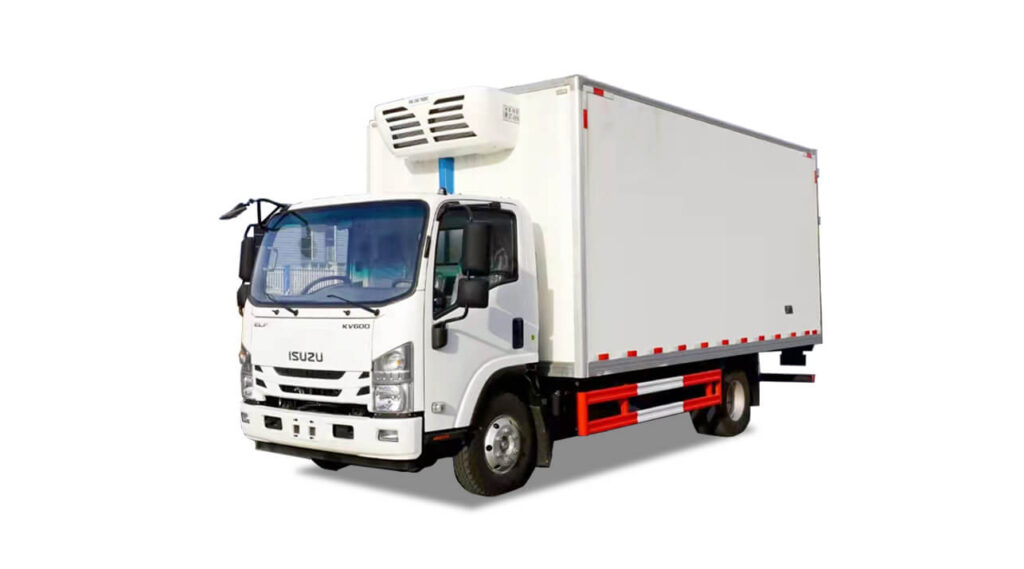 Refrigerated Lorry Isuzu 4 Tons for Meat Food Transprot