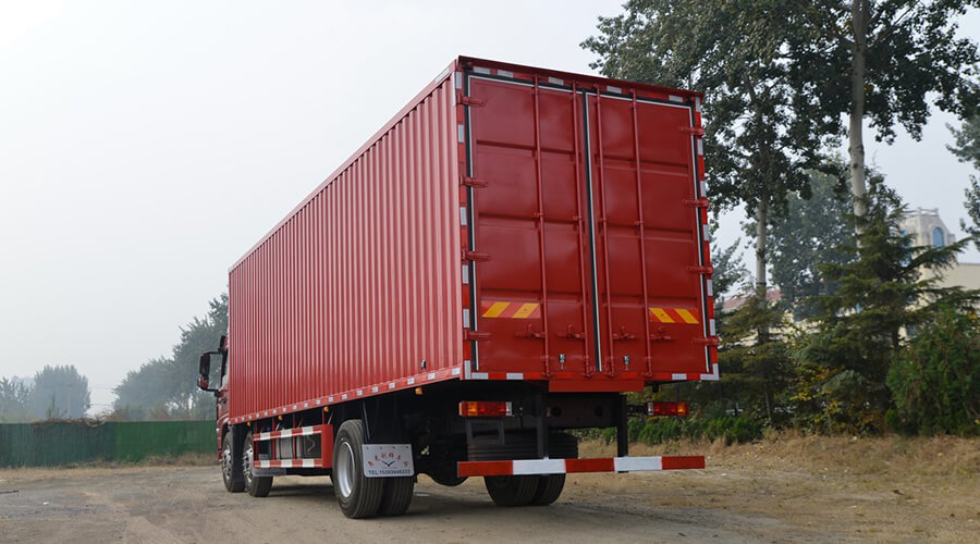 Shacman 24 Ton Heavy Duty Box Truck 3 Axial 6×2 Cargo Lorry