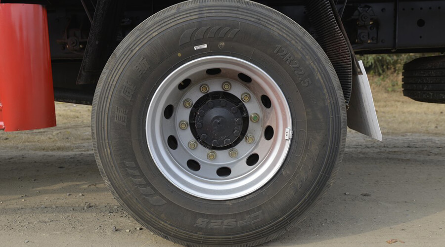 Shacman 24 Ton Heavy Duty Box Truck 3 Axial 6×2 Cargo Lorry