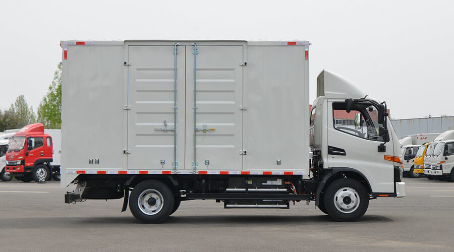 JAC Box Truck 4 Ton Right Hand Drive 150hp Cargo Truck